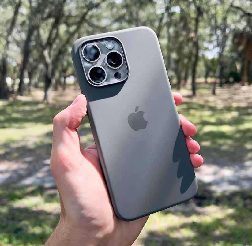 Original Natural Titanium Silicone Case for iPhone 15 / 15 Pro / 15 Pr